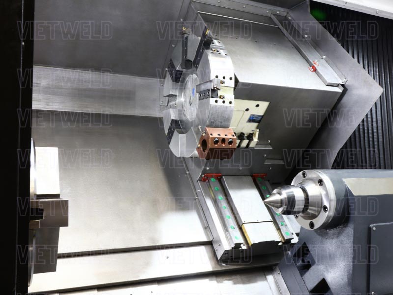 Máy tiện CNC STL18-1000 - TRUNG TÂM GIA CÔNG CNC VIET WELD